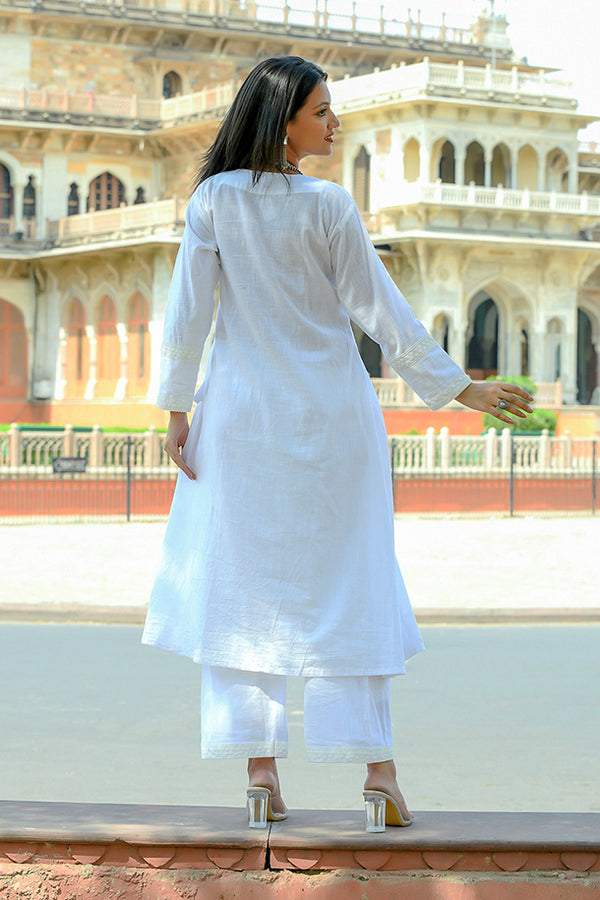 Chaandni – thesaffronsaga